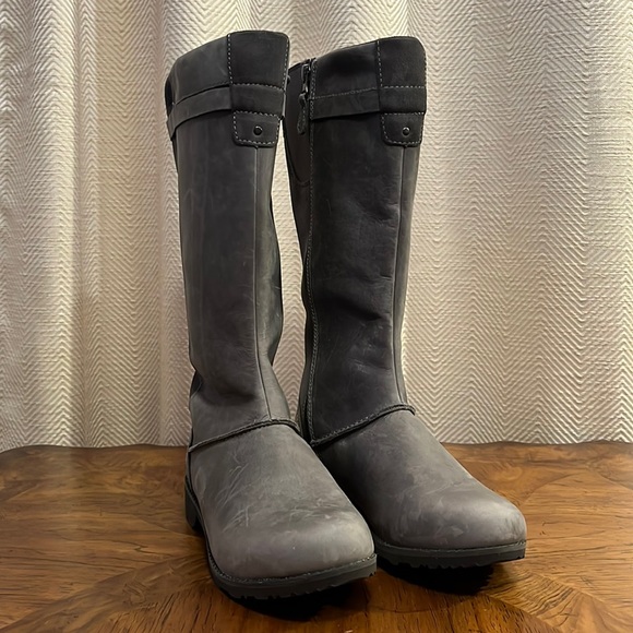 Eddie Bauer | Shoes | Nwot Size 9 Eddie Bauer Trace Boots Waterproof ...